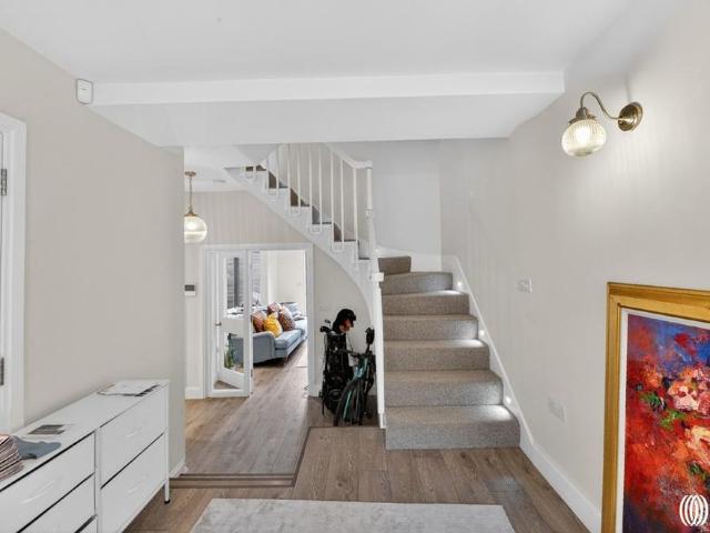 3 bedroom terraced house to rent