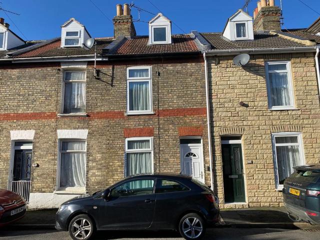 2 bedroom terraced house to rent