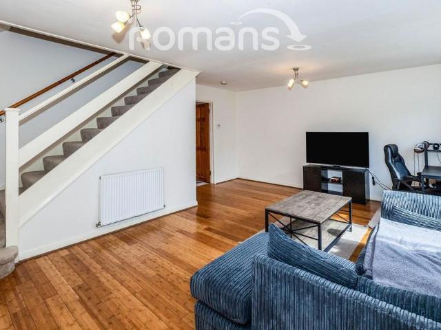 3 bedroom terraced house to rent