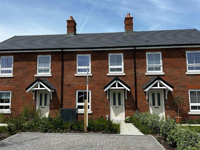 3 bedroom terraced house to rent