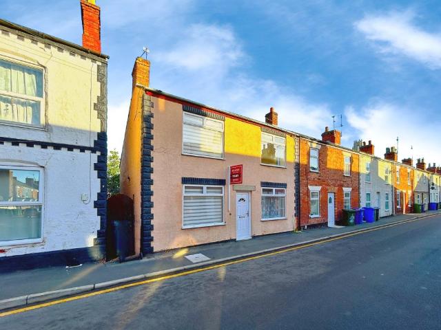 3 bedroom terraced house to rent