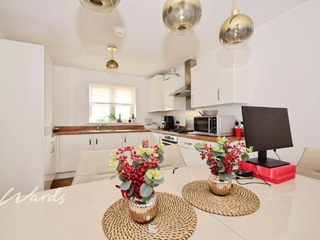 3 bedroom terraced house to rent