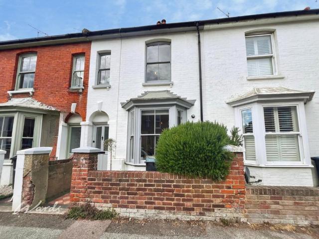3 bedroom terraced house to rent