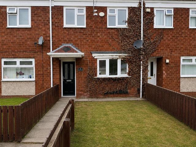 3 bedroom terraced house to rent