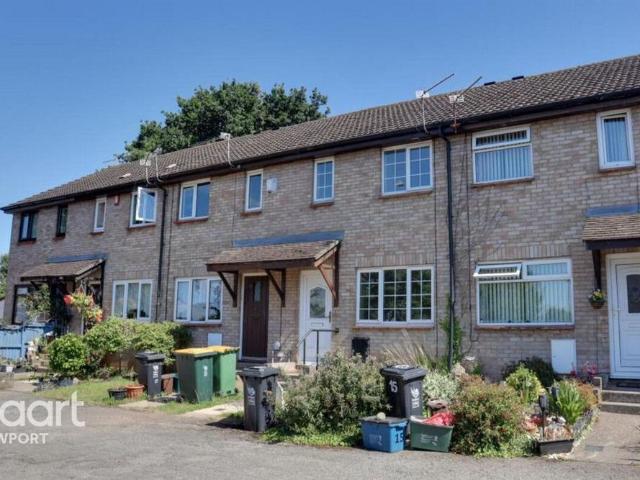3 bedroom terraced house to rent