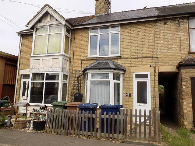 3 bedroom terraced house to rent