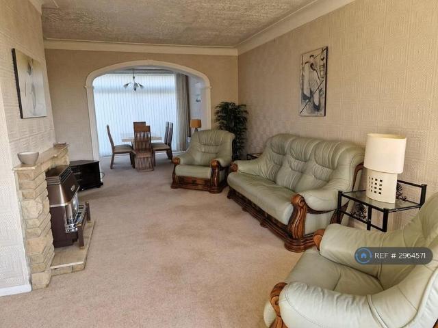 3 bedroom terraced house to rent