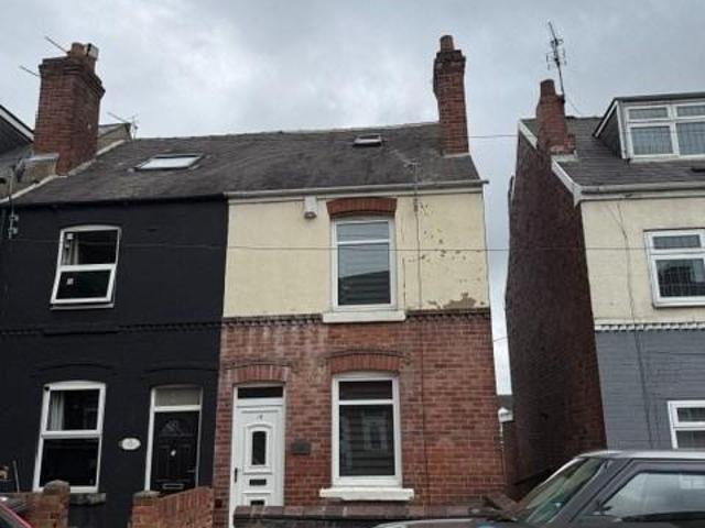 3 bedroom terraced house to rent