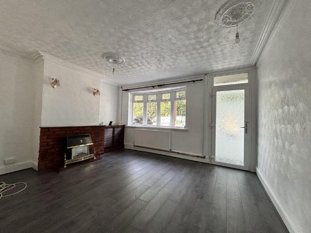 3 bedroom terraced house to rent