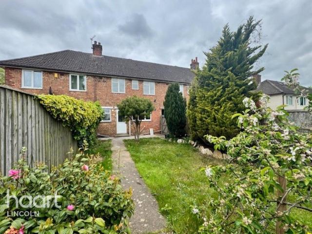 3 bedroom terraced house to rent