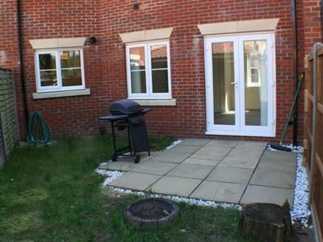 3 bedroom terraced house to rent