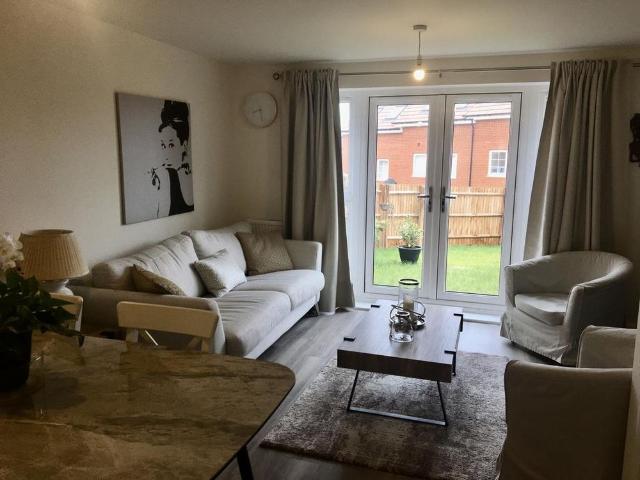 3 bedroom terraced house to rent