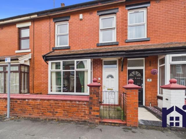 3 bedroom terraced house to rent