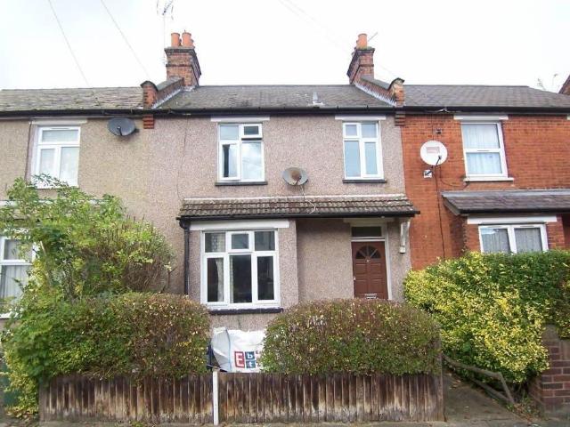 3 bedroom terraced house to rent