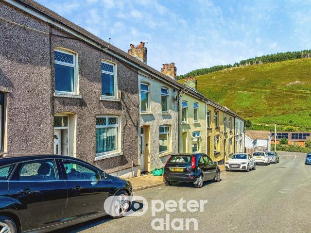 3 bedroom terraced house to rent