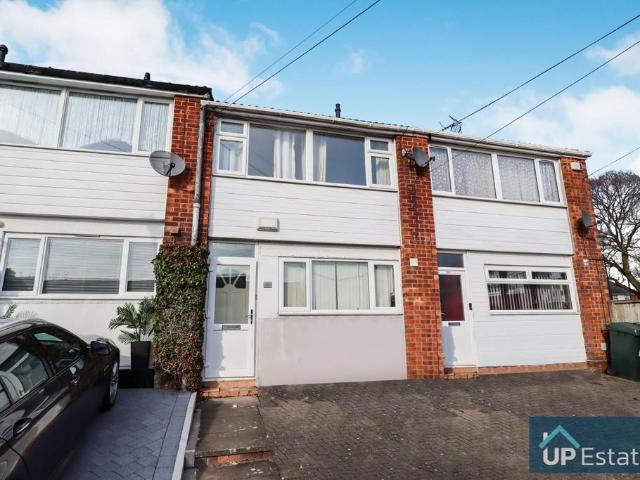 3 bedroom terraced house to rent