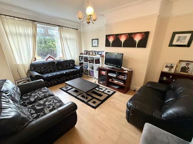 3 bedroom terraced house to rent