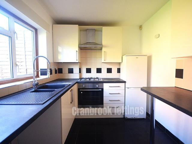 3 bedroom terraced house to rent
