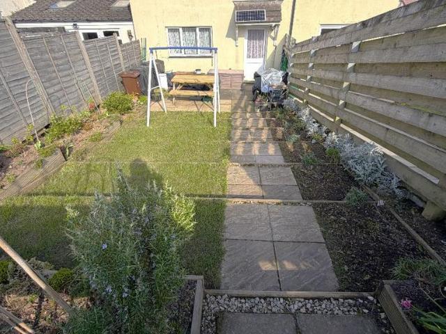 3 bedroom terraced house to rent