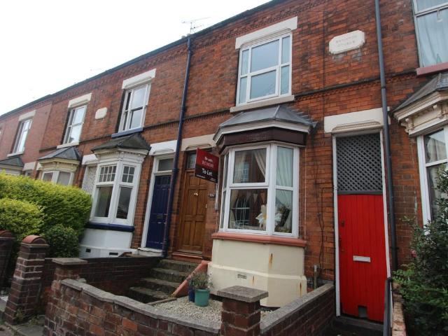 3 bedroom terraced house to rent
