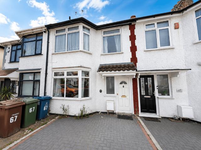3 bedroom terraced house to rent