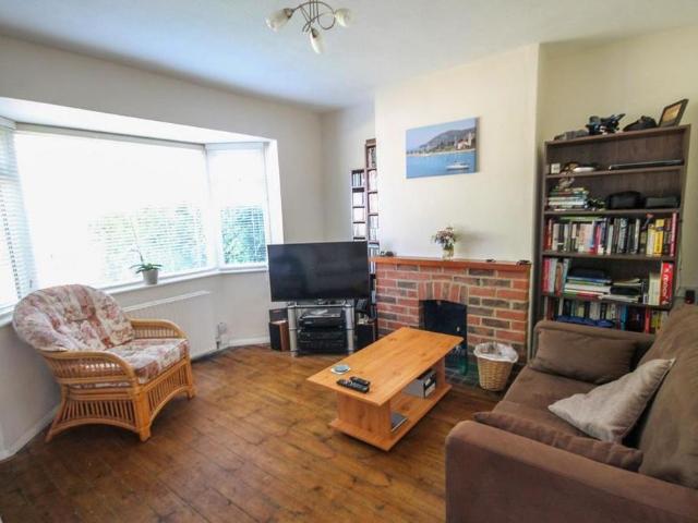 3 bedroom terraced house to rent