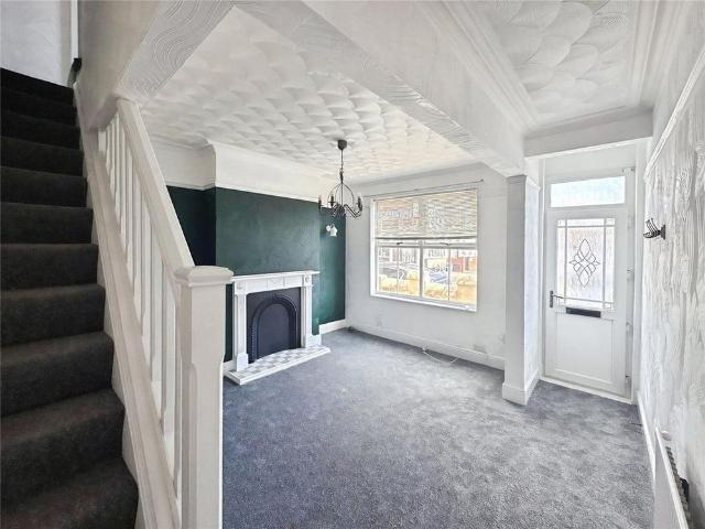 3 bedroom terraced house to rent
