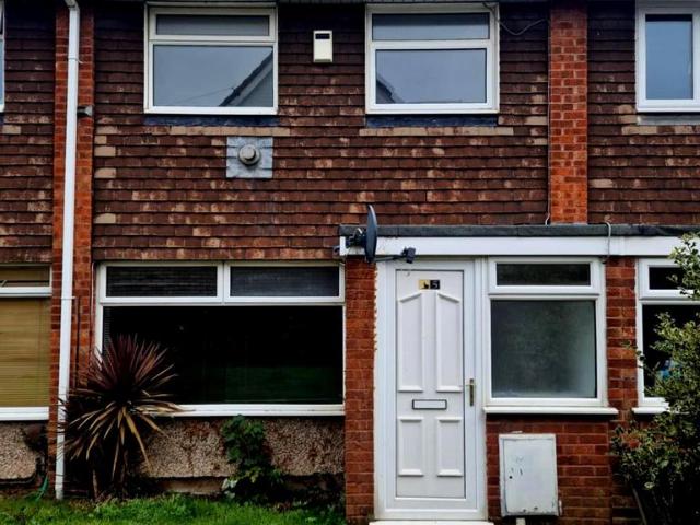 3 bedroom terraced house to rent