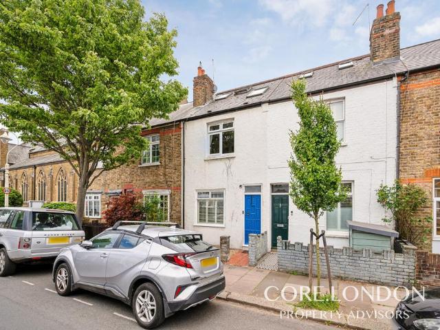 3 bedroom terraced house to rent