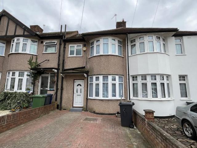 3 bedroom terraced house to rent