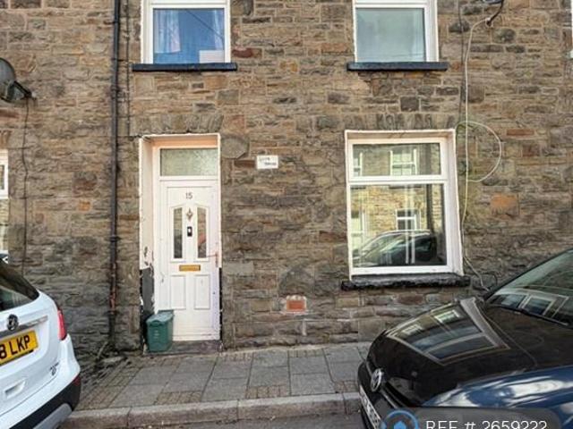 3 bedroom terraced house to rent