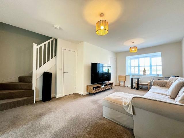3 bedroom terraced house to rent