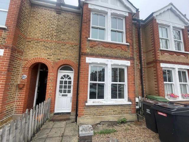 3 bedroom terraced house to rent