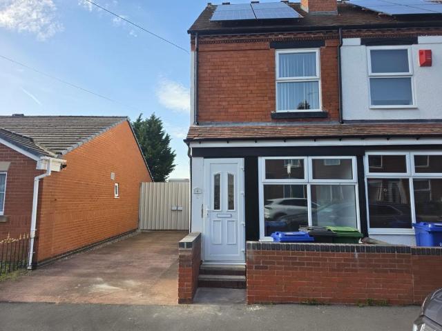 3 bedroom terraced house to rent