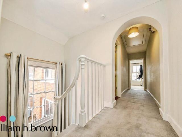 3 bedroom terraced house to rent