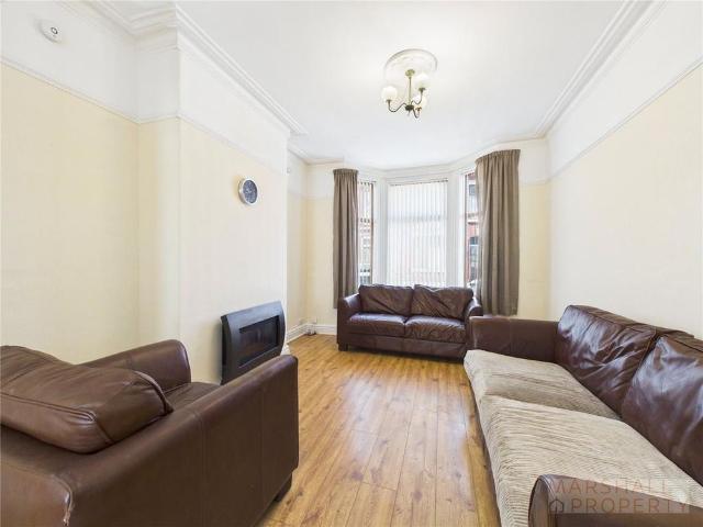 3 bedroom terraced house to rent