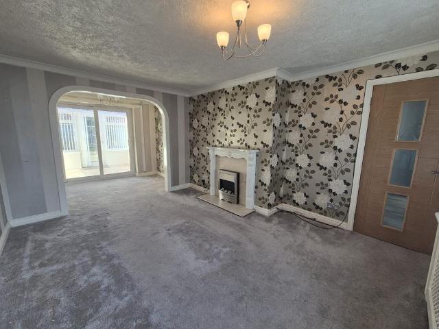 3 bedroom terraced house to rent