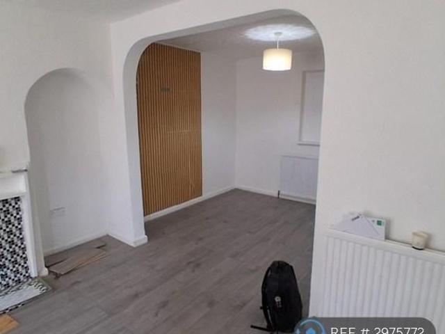 3 bedroom terraced house to rent