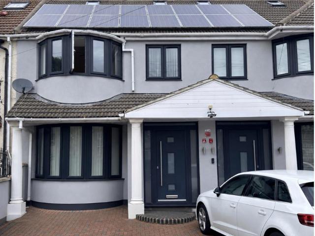 3 bedroom terraced house to rent