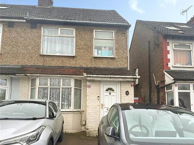 3 bedroom terraced house to rent