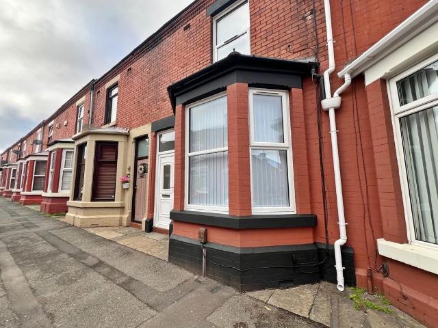 3 bedroom terraced house to rent