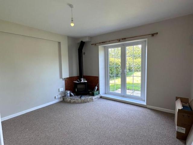 3 bedroom terraced house to rent
