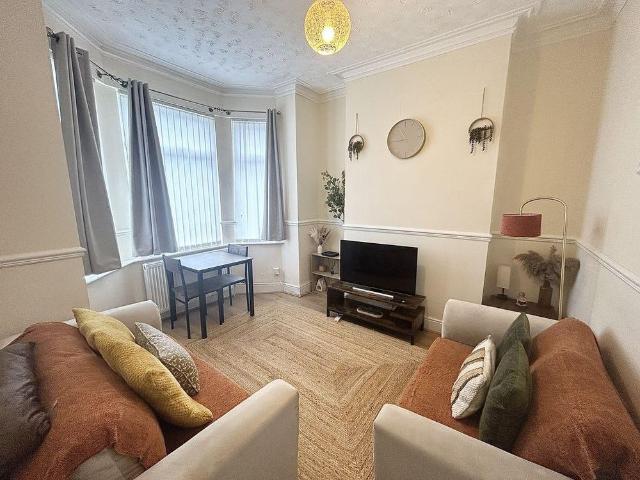 3 bedroom terraced house to rent