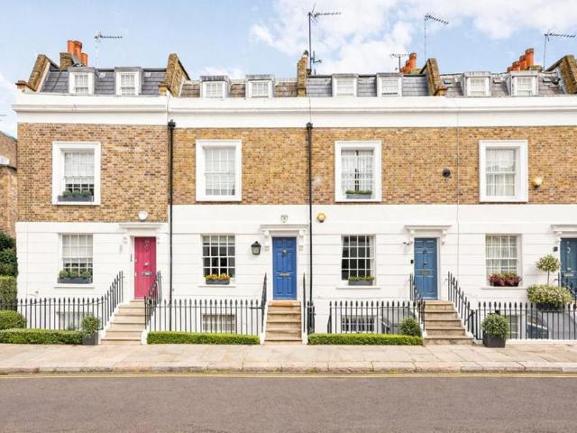 3 bedroom terraced house to rent