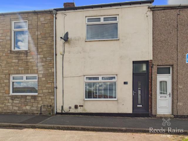3 bedroom terraced house to rent