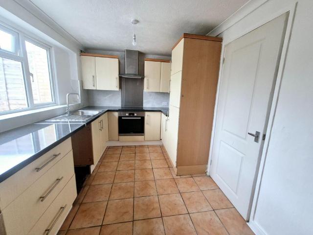 3 bedroom terraced house to rent