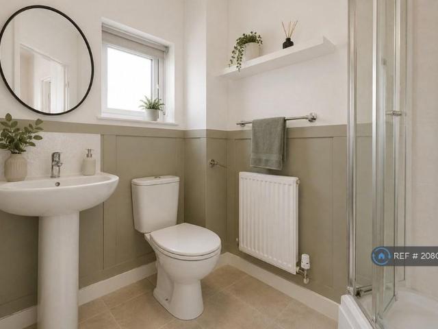3 bedroom terraced house to rent