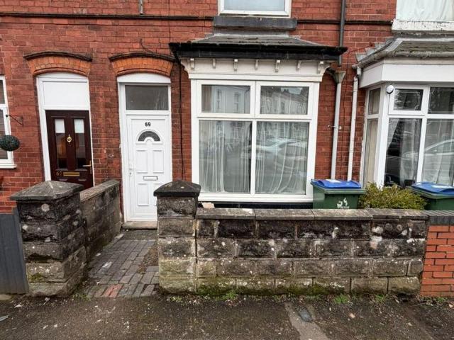 3 bedroom terraced house to rent