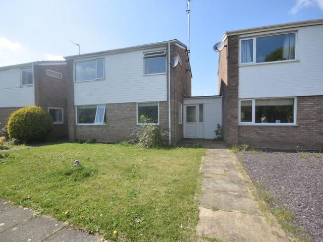 3 bedroom terraced house to rent