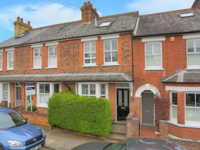 3 bedroom terraced house to rent